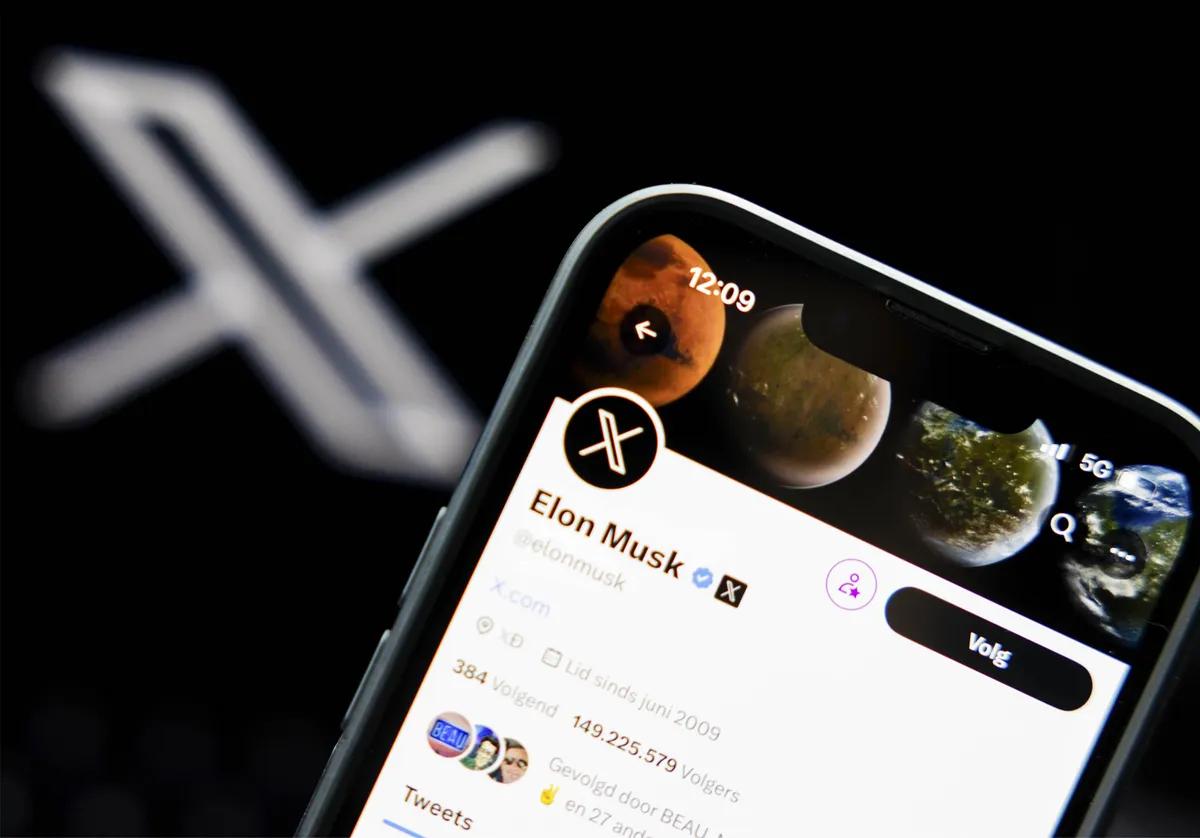 Elon Musk verandert de naam van Twitter naar X - DIT