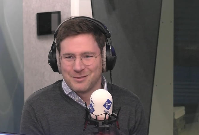 Een technofeest in de Grote Kerk in Apeldoorn - DIT